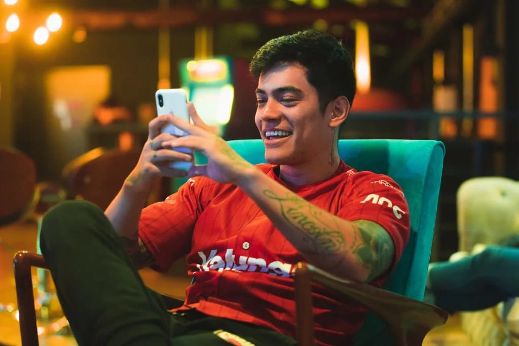 CSGO Pro 'FNX' Accused of Leaking Intimate Videos of Female Without Consent