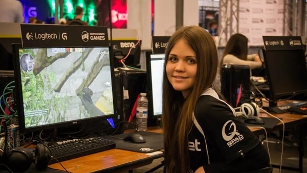 XSET pick up female CSGO stack formerly known as Originem