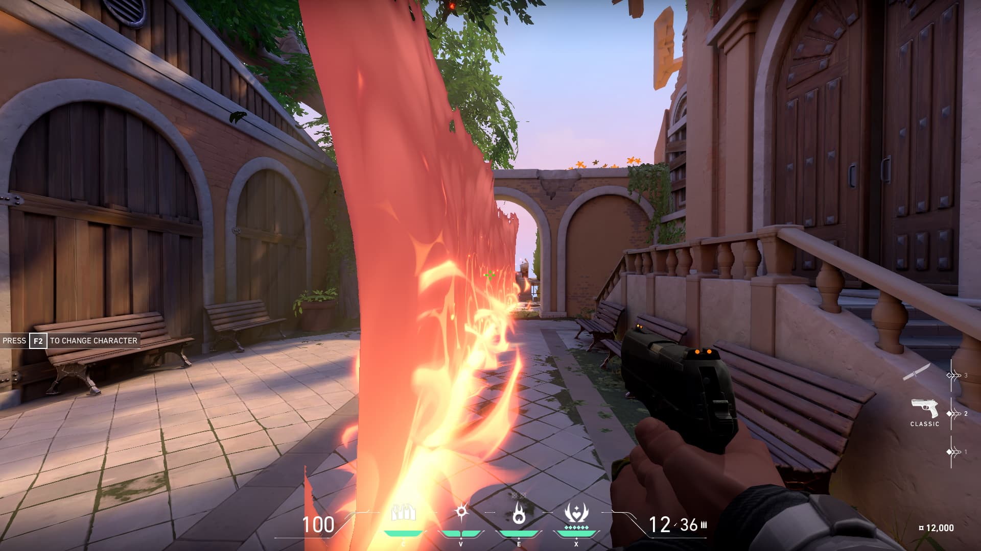 How to play as Phoenix in Valorant