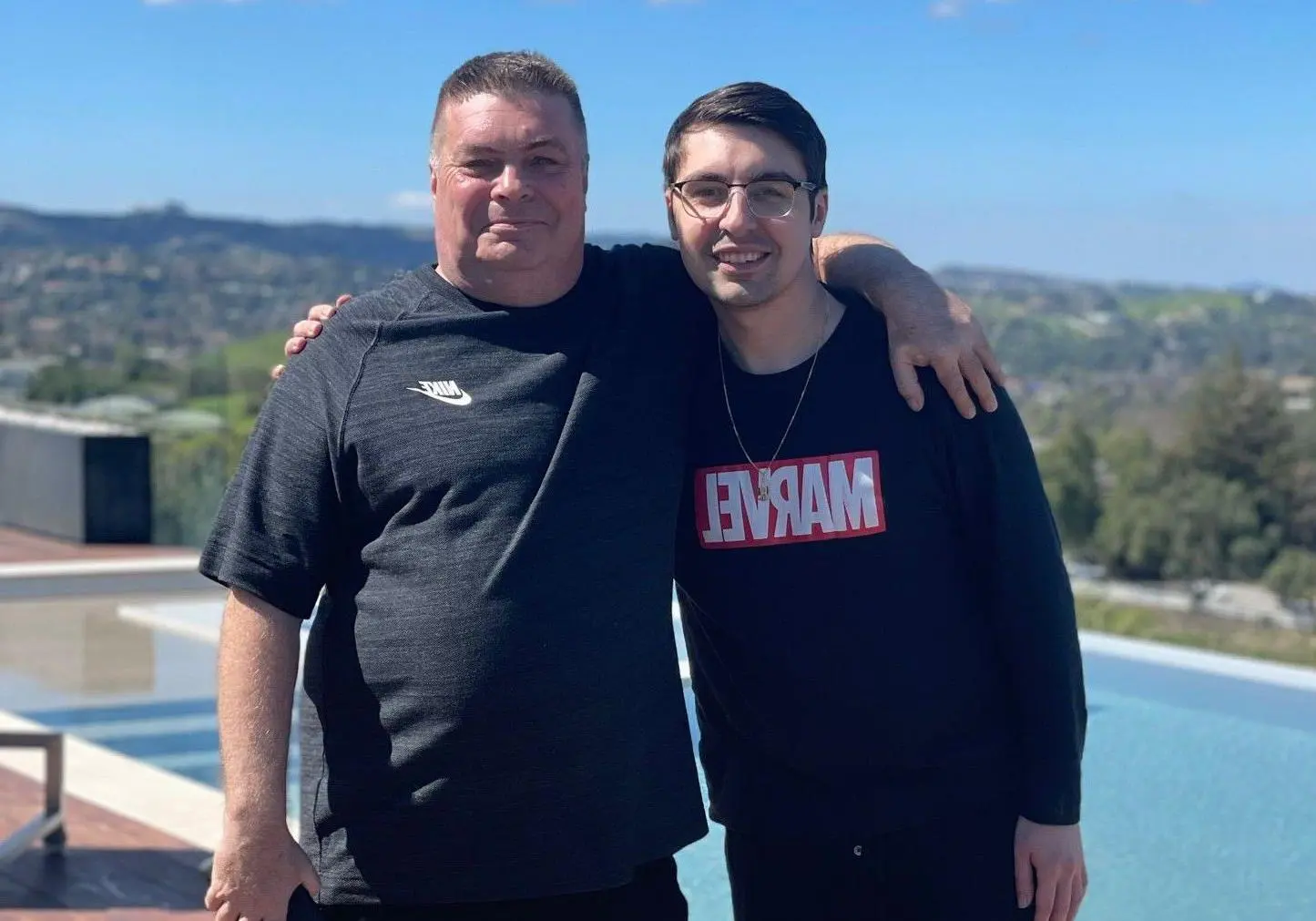 Shroud’s Father Passes Away of Lung Cancer