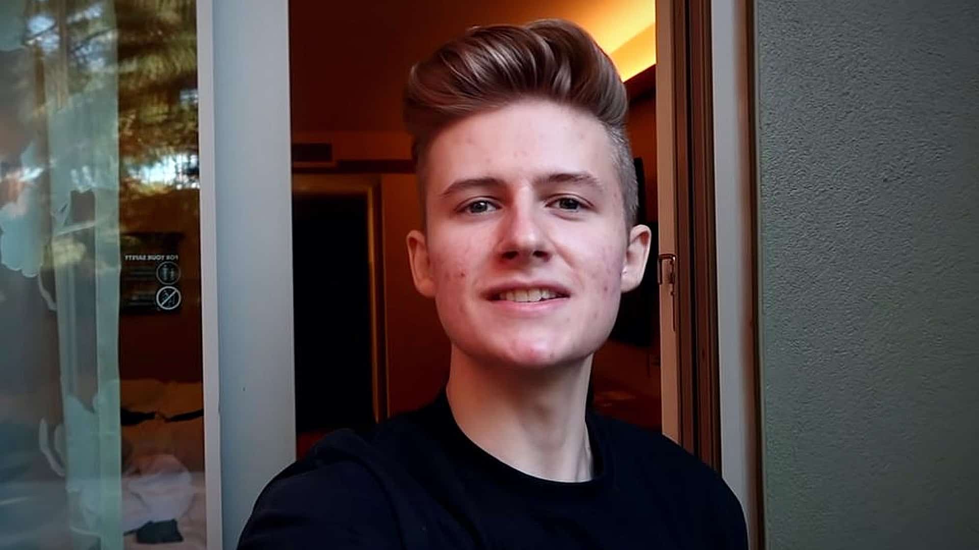 Symfuhny’s Warzone DMR 14 loadout