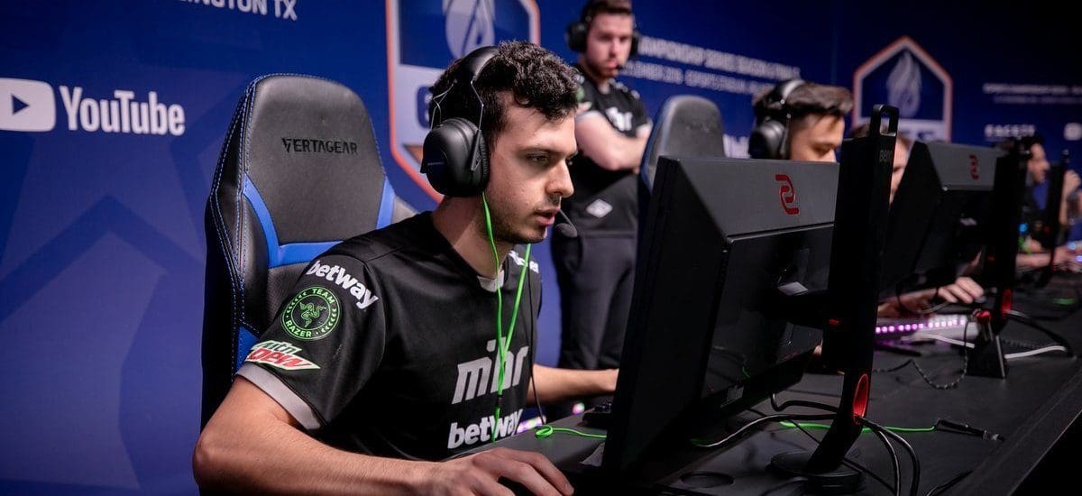 Tarik CSGO Settings and Crosshair