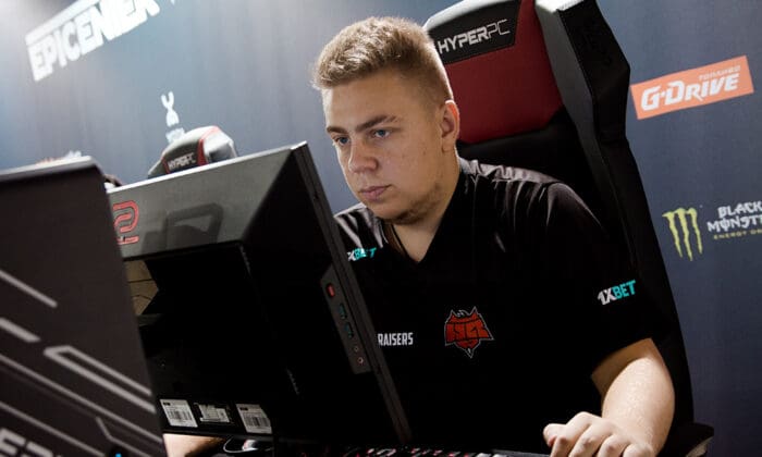 Bondik replaces wayLander in Winstrike
